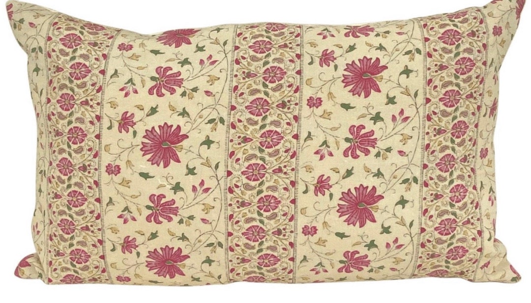 Penny Morrison Daisy Chain Pillow - Etsy
