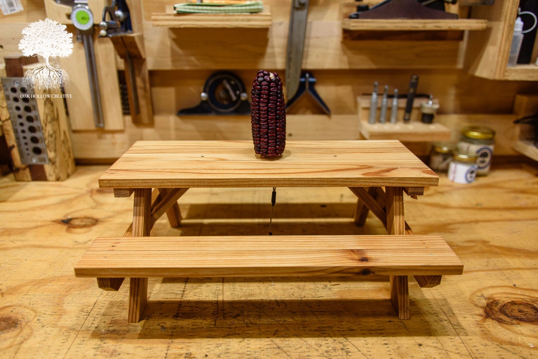 Cedar Squirrel/chipmunk/bird Picnic Table - Etsy