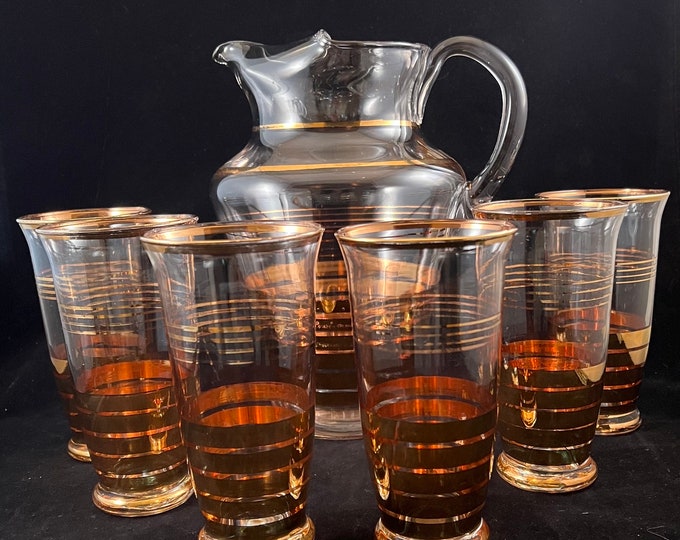 Vintage MCM Glass Pitcher and Six Matching Glasses With Gold Band ...