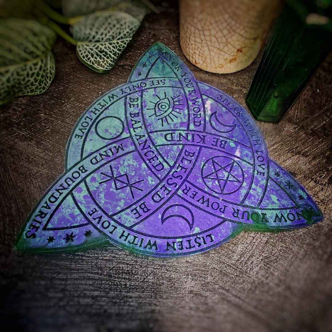 Triquetra Altar Tile Green Purple - Wiccan Pagan Decor, Witchcraft Gift ...