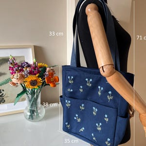 Cute Small Daisies Blue Tote Bag, Dark Blue Shoulder Bag, Aesthetic Bag ...