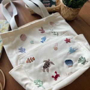 Sea Life Tote Bag, Hand Emboridered Tote Bag, Aquatic Life, Ocean Lover ...