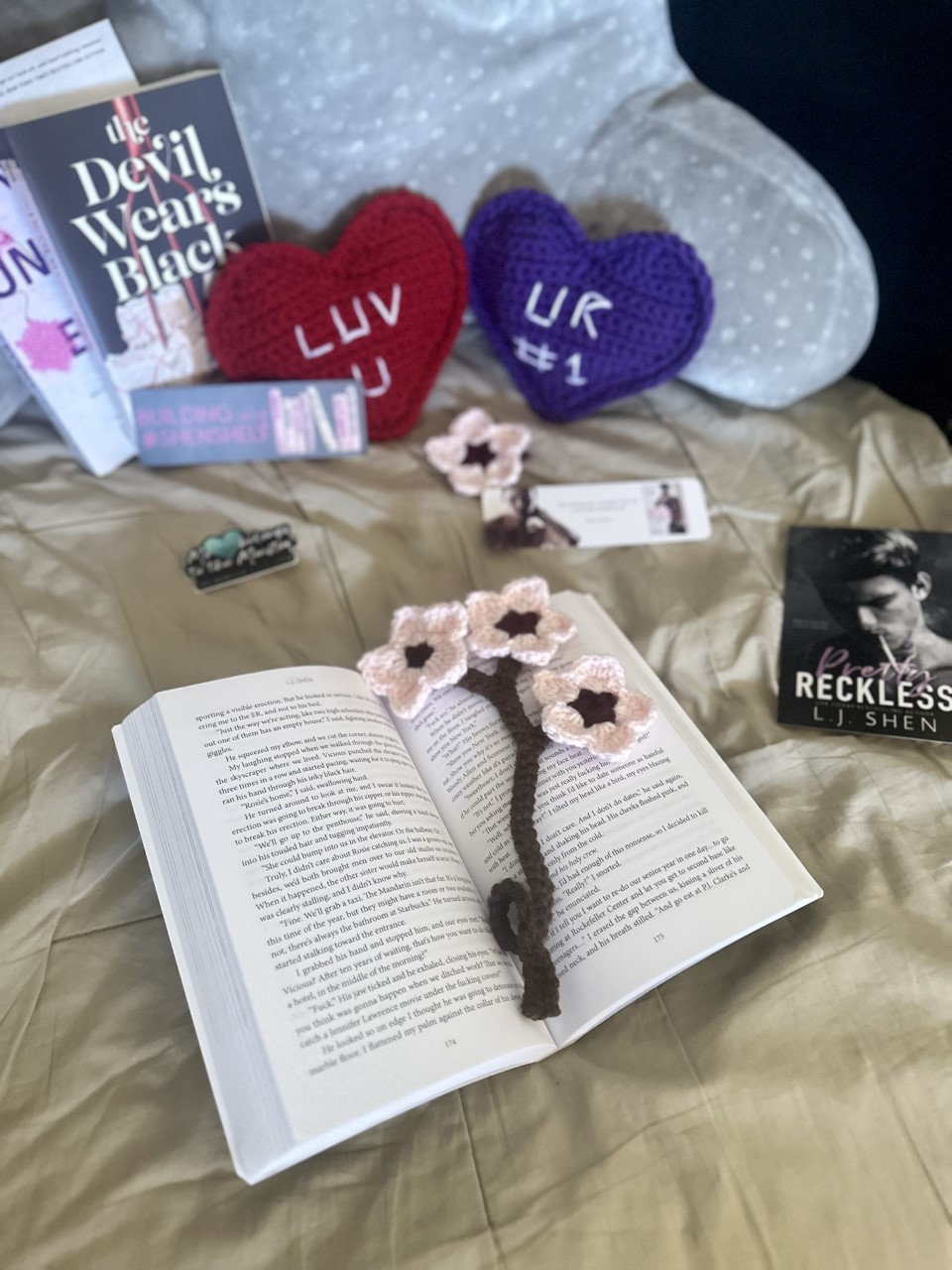 Crocheted Cherry Blossom Bookmark - Etsy