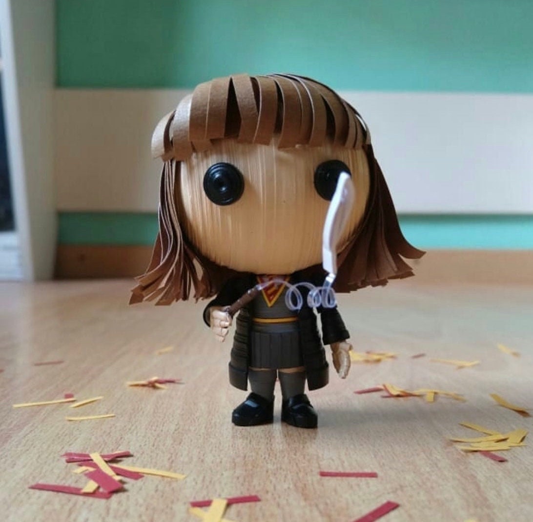 Hermione Paper Quilling Figure - Etsy