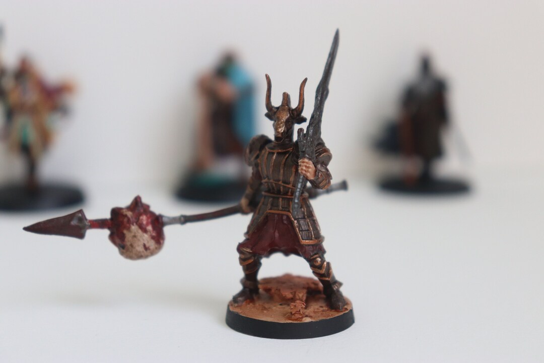 Dnd Gladiator Minotaur Knight Hand Painted Miniature - Etsy