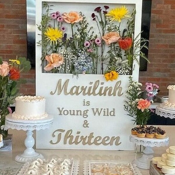 Flower Box Wedding Welcome Sign - Etsy