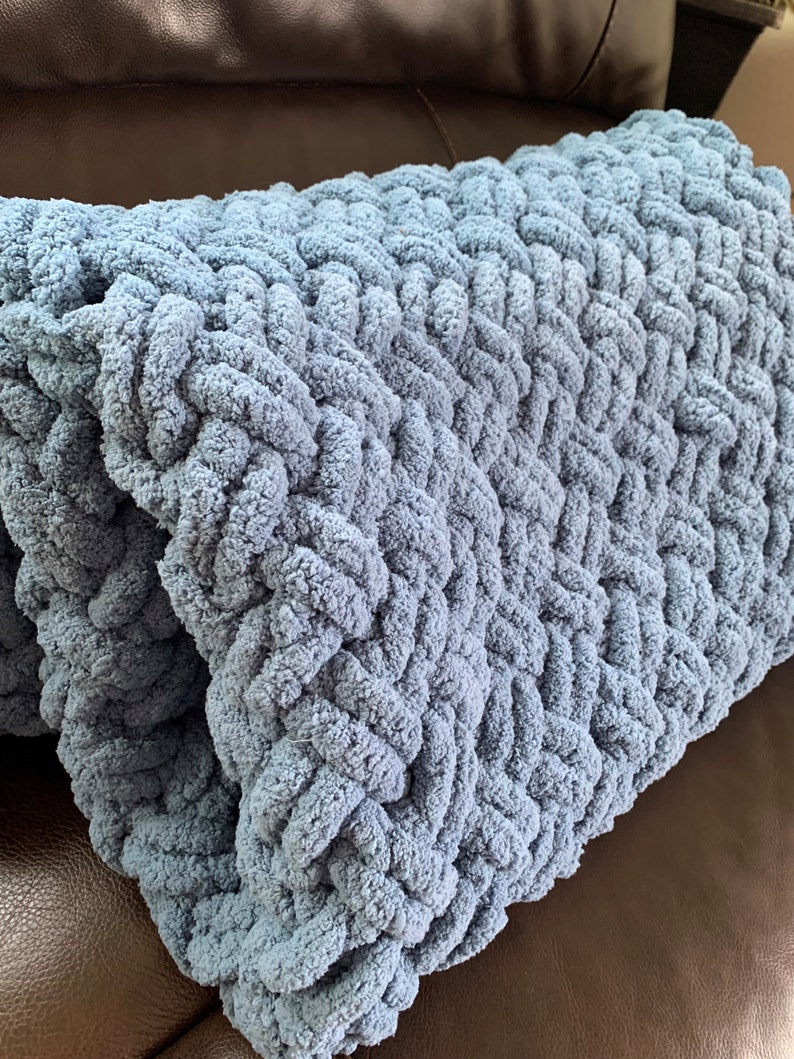 Criss-cross Hand Knit Blanket - Chunky and Soft - Etsy