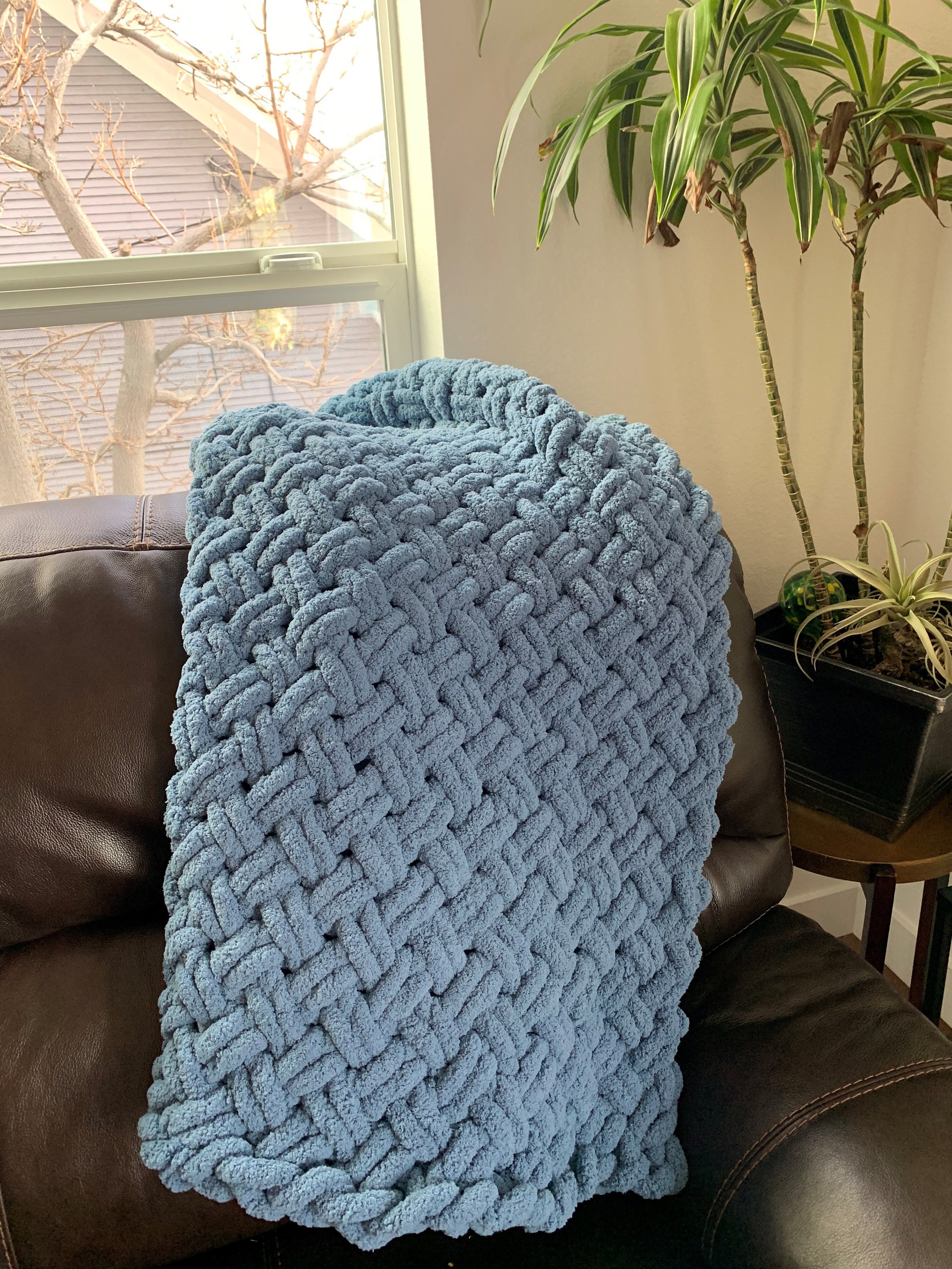 Criss-cross Hand Knit Blanket - Chunky and Soft - Etsy