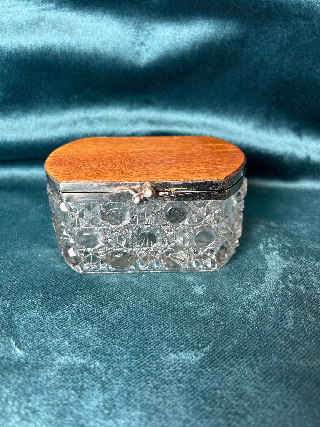 Cut Glass Box With Wooden Lid. Crystal Box. Baccarat Style. Hollywood ...