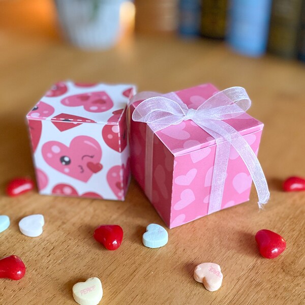 Valentine's Day Teddy Bears and Hearts, Treat, Party Favor, Gift Boxes ...