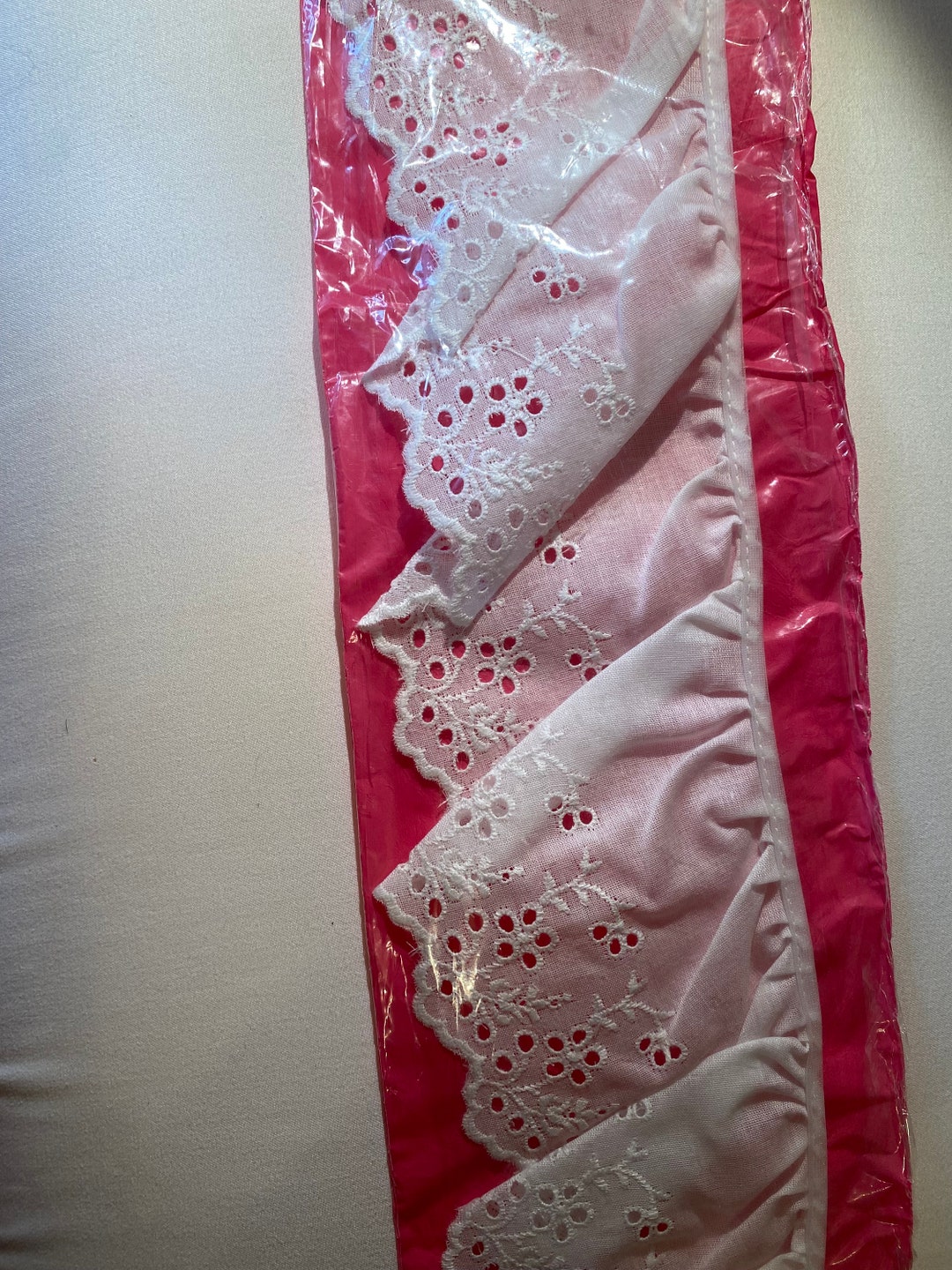 3 1/2 Inch White Ruffled Eyelet Lace in Packaging - Etsy