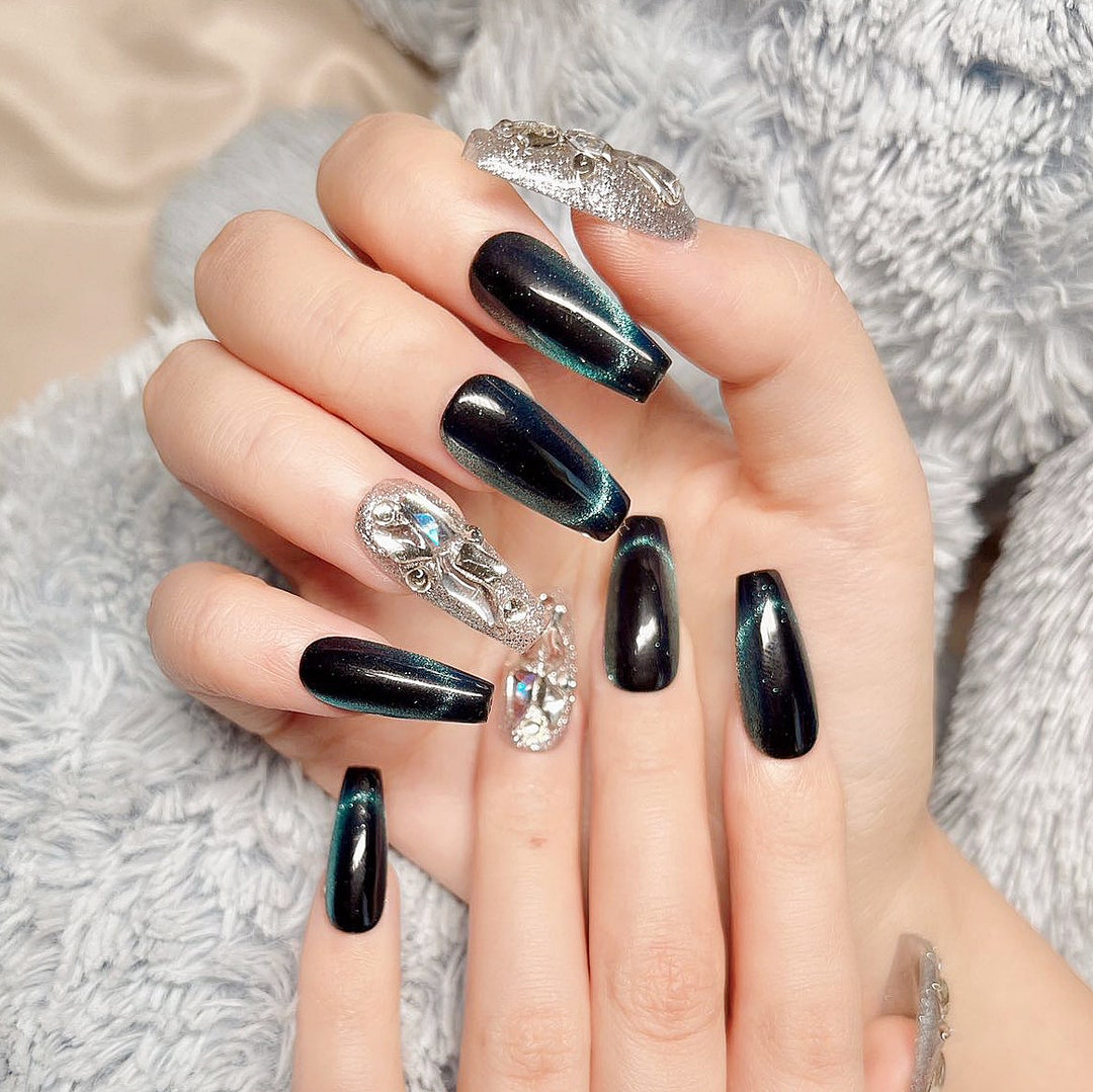 Deep Green Cat Eye Coffin Nails With Silver Embellishments Mystic Cat ...