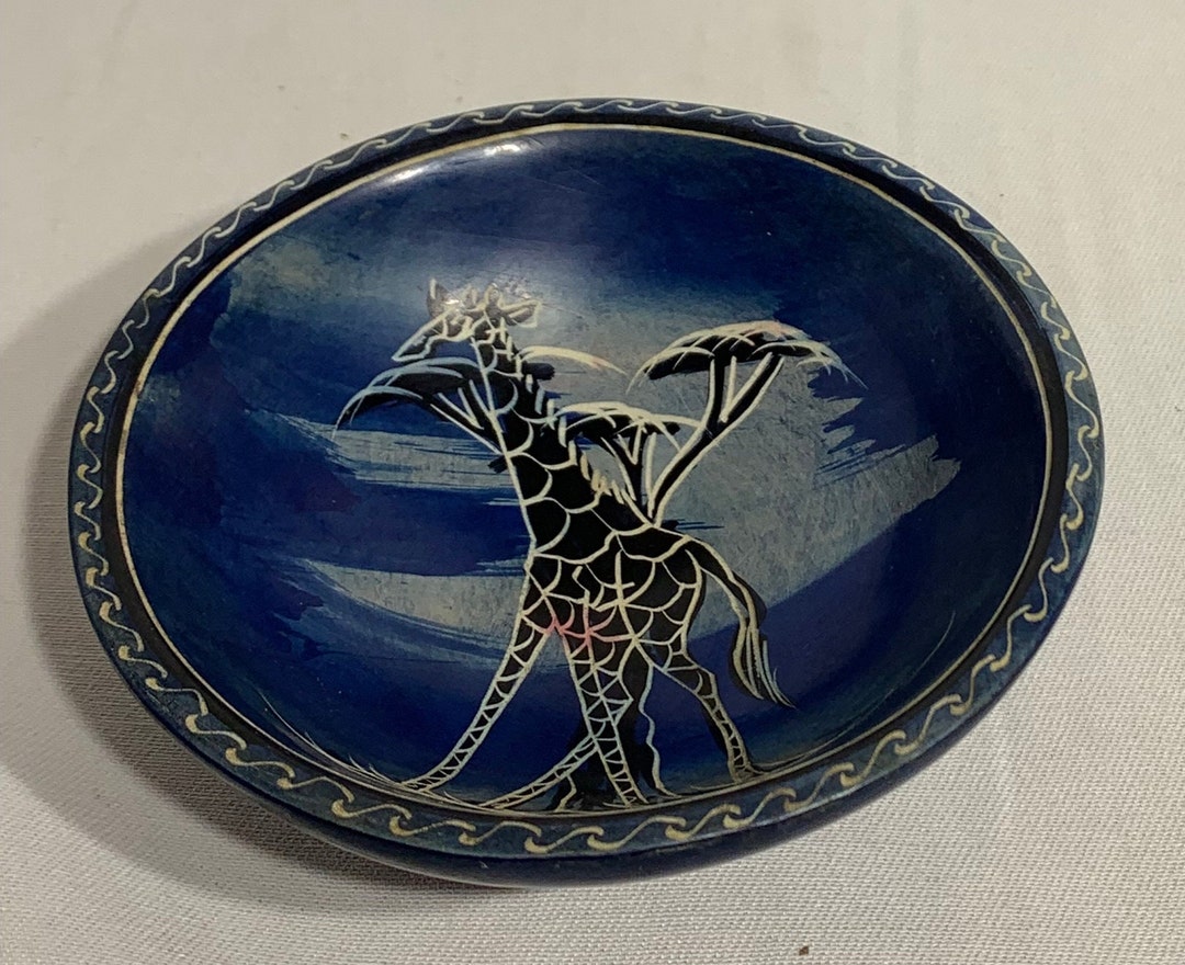 Kisii Soapstone 4" Giraffe Bowl- Hand Carved in Kenya - Etsy