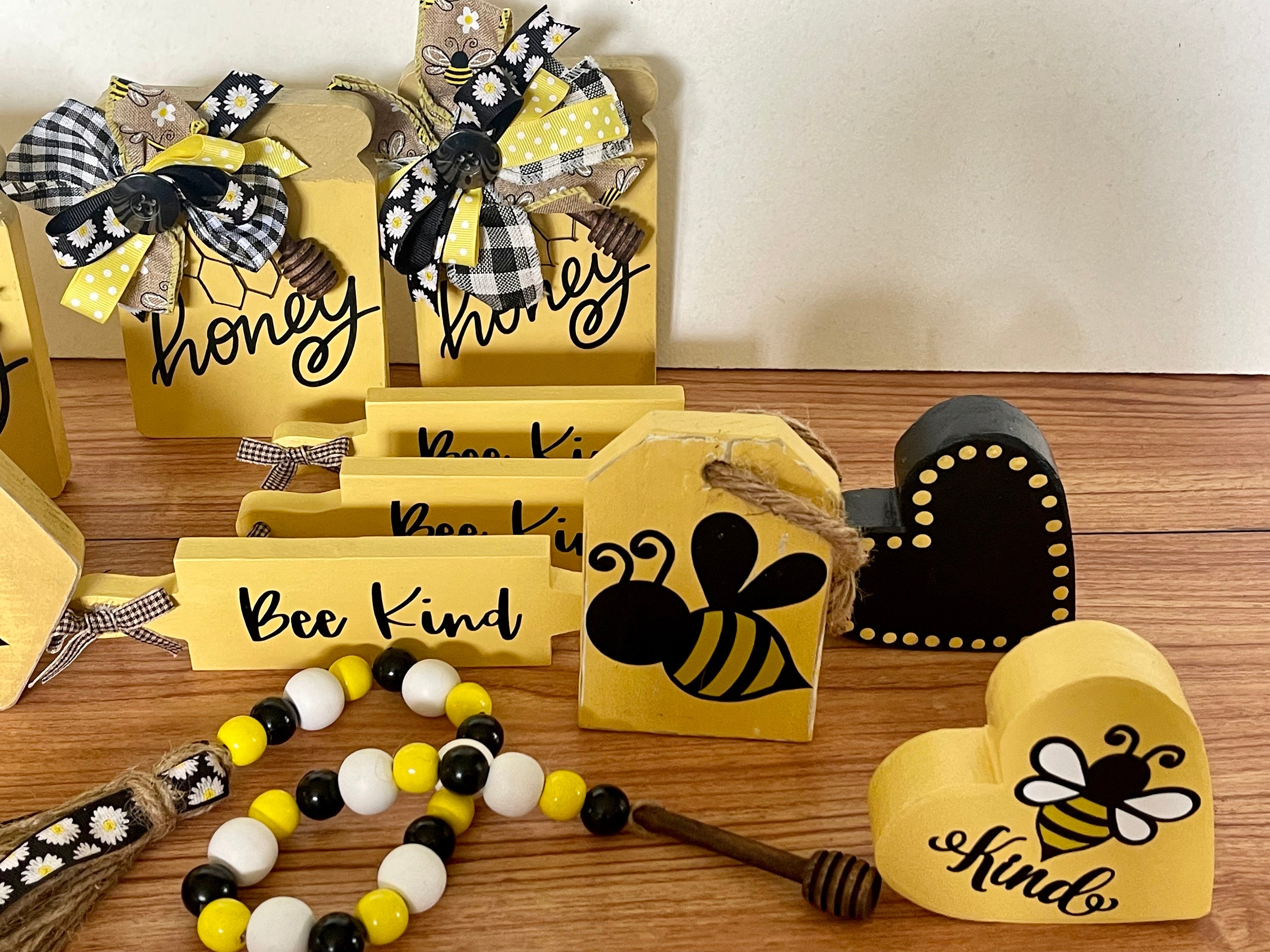 Bee Tier Tray Decor Bumblebee Tag Hearts Wood Bead Garland - Etsy
