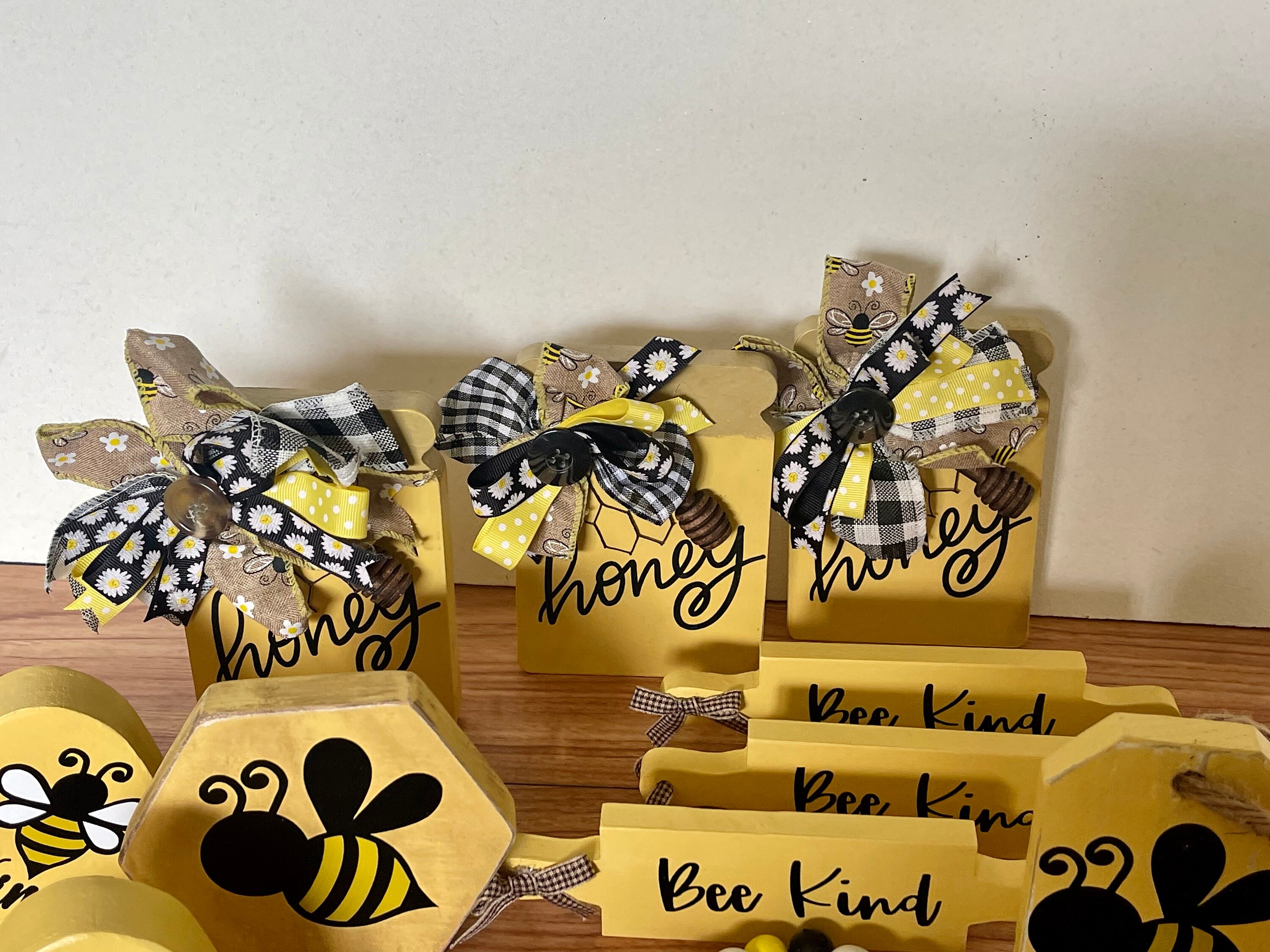 Bee Tier Tray Decor Bumblebee Tag Hearts Wood Bead Garland - Etsy