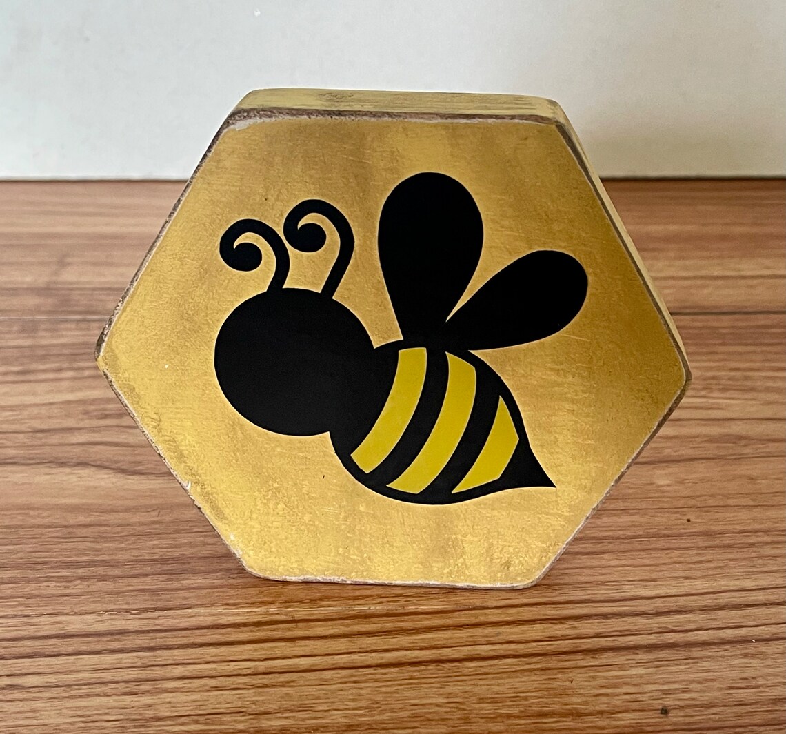 Bee Tier Tray Decor Bumblebee Tag Hearts Wood Bead Garland - Etsy