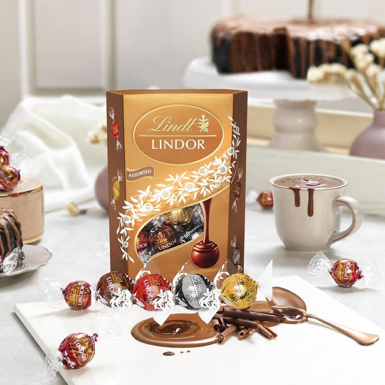 Lindt Lindor Milk Chocolate Truffles Box 337g & Cards - Etsy