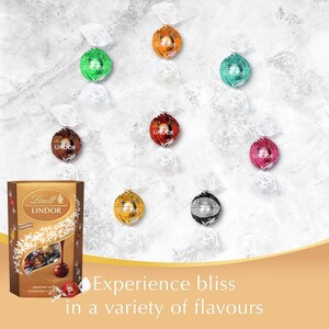 Lindt Lindor Milk Chocolate Truffles Box 337g & Cards - Etsy