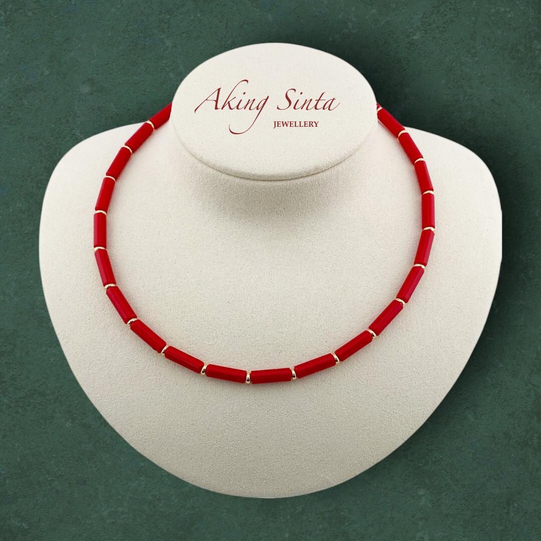 Red Jade Column Necklace - Etsy