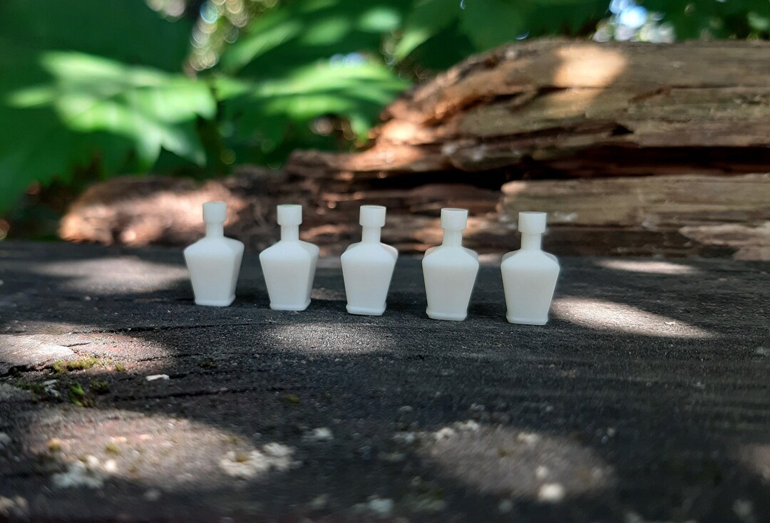 Carafe Token, Bottle Token, Gameboard Token. Set of 10 Carafes - Etsy