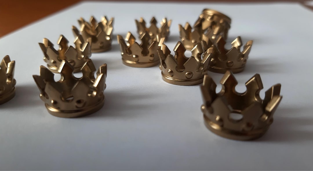 King Crown Token, Gameboard Token, Set of 10 Crowns - Etsy