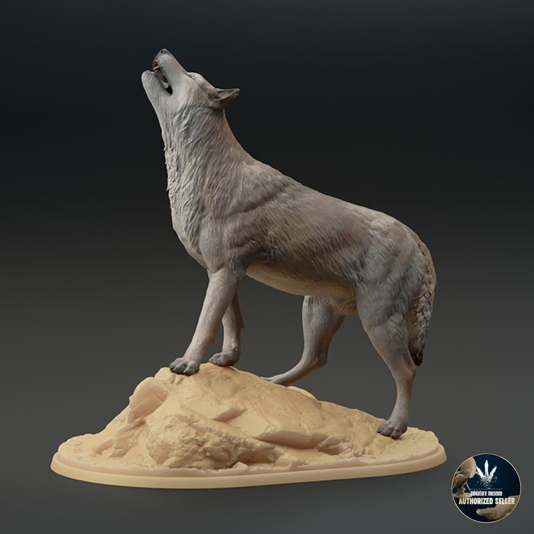Aenocyon Dirus Miniature to Paint: Detailed Replica of the Fierce ...
