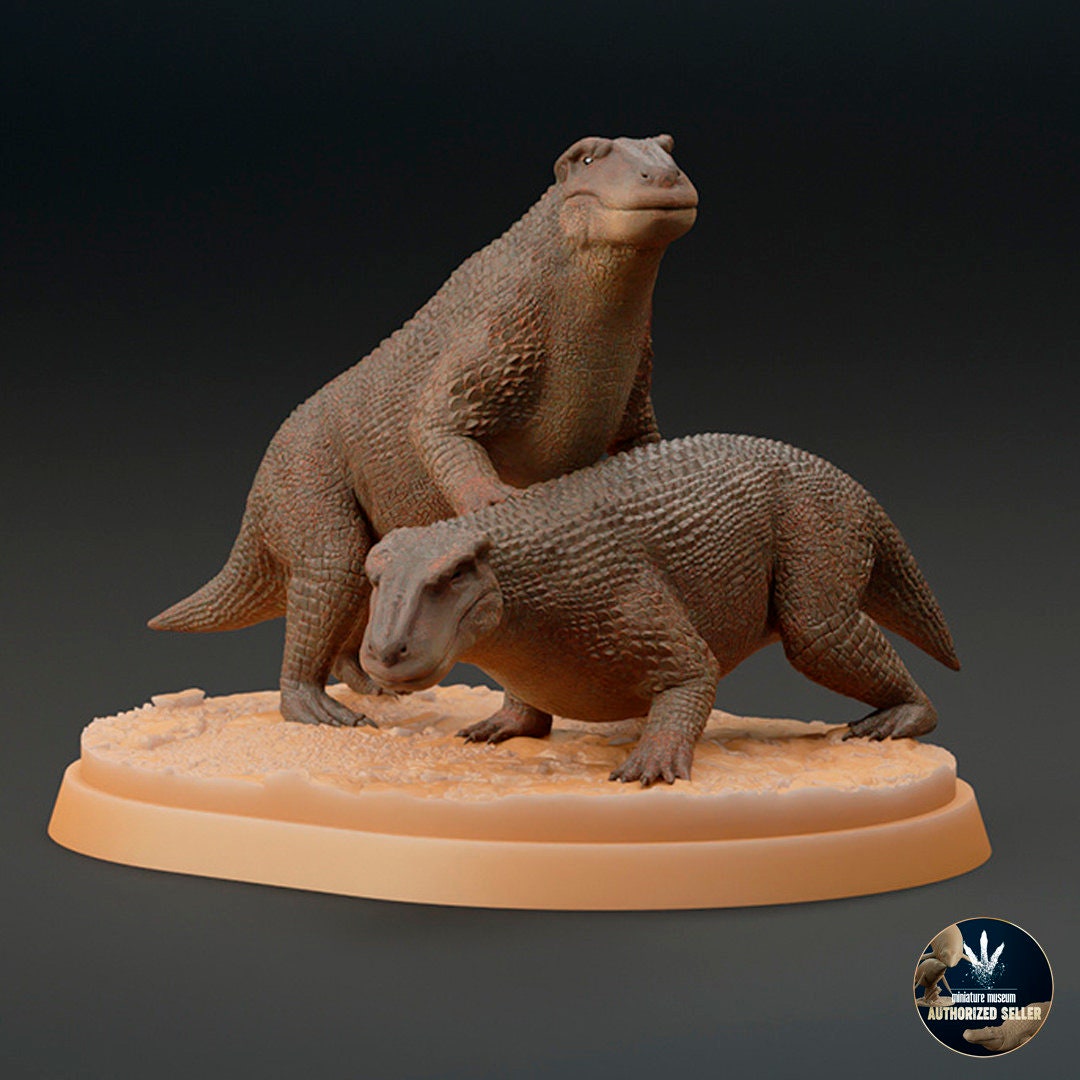 Replica Simosuchus Clarki: Extinct Fauna of the Mesozoic in Resin ...