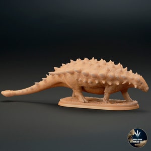 Tarchia Kielanae Miniature; Replicas of Extinct Cretaceous Fauna in ...