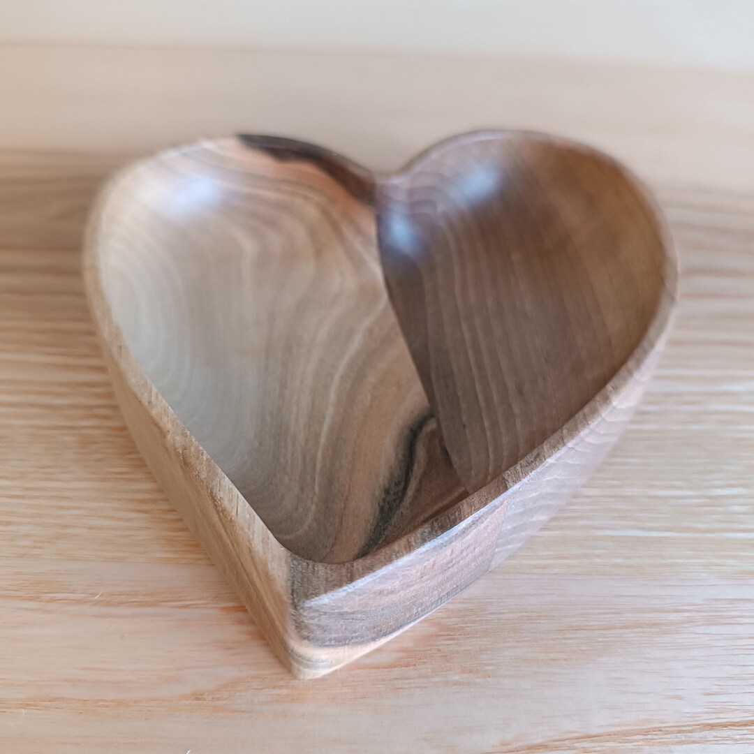 Handmade Walnut Wood Heart Shaped Bowl - Etsy