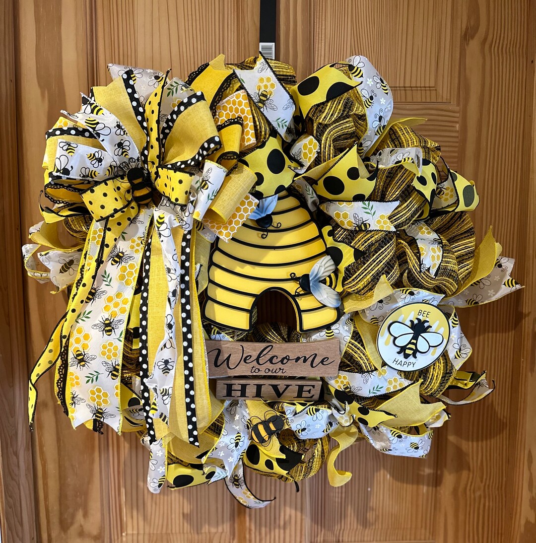 Welcome to Our Hive Bee Themed XL Fun Decoration Wreath Bee Happy Bee ...