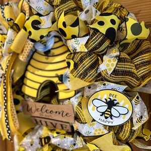 Welcome to Our Hive Bee Themed XL Fun Decoration Wreath Bee Happy Bee ...
