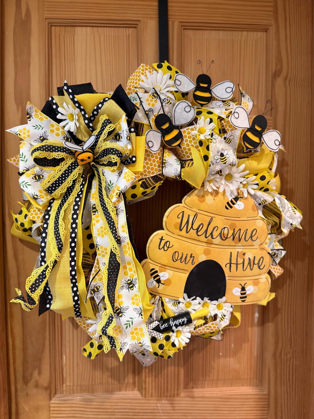 Welcome to Our Hive Bee Themed XL Fun Decoration Wreath Bee Happy Bee ...