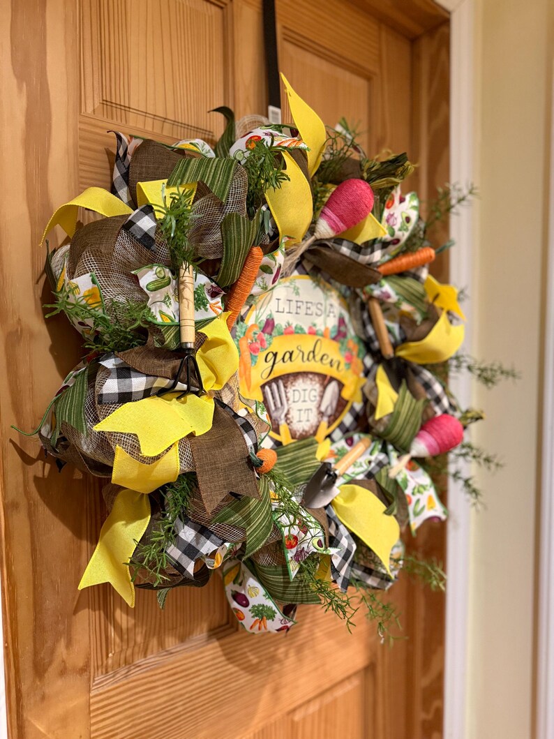 Garden Wreath JUMBO Garden Paradise Artificial Decor Wreath Life’s a ...