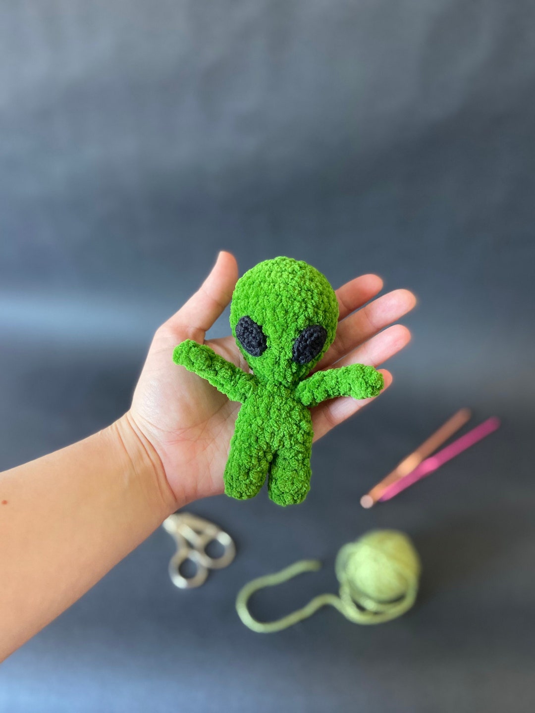 Handmade Crochet Amigurumi Alien Plushie Halloween Gift Knitted UFO ...