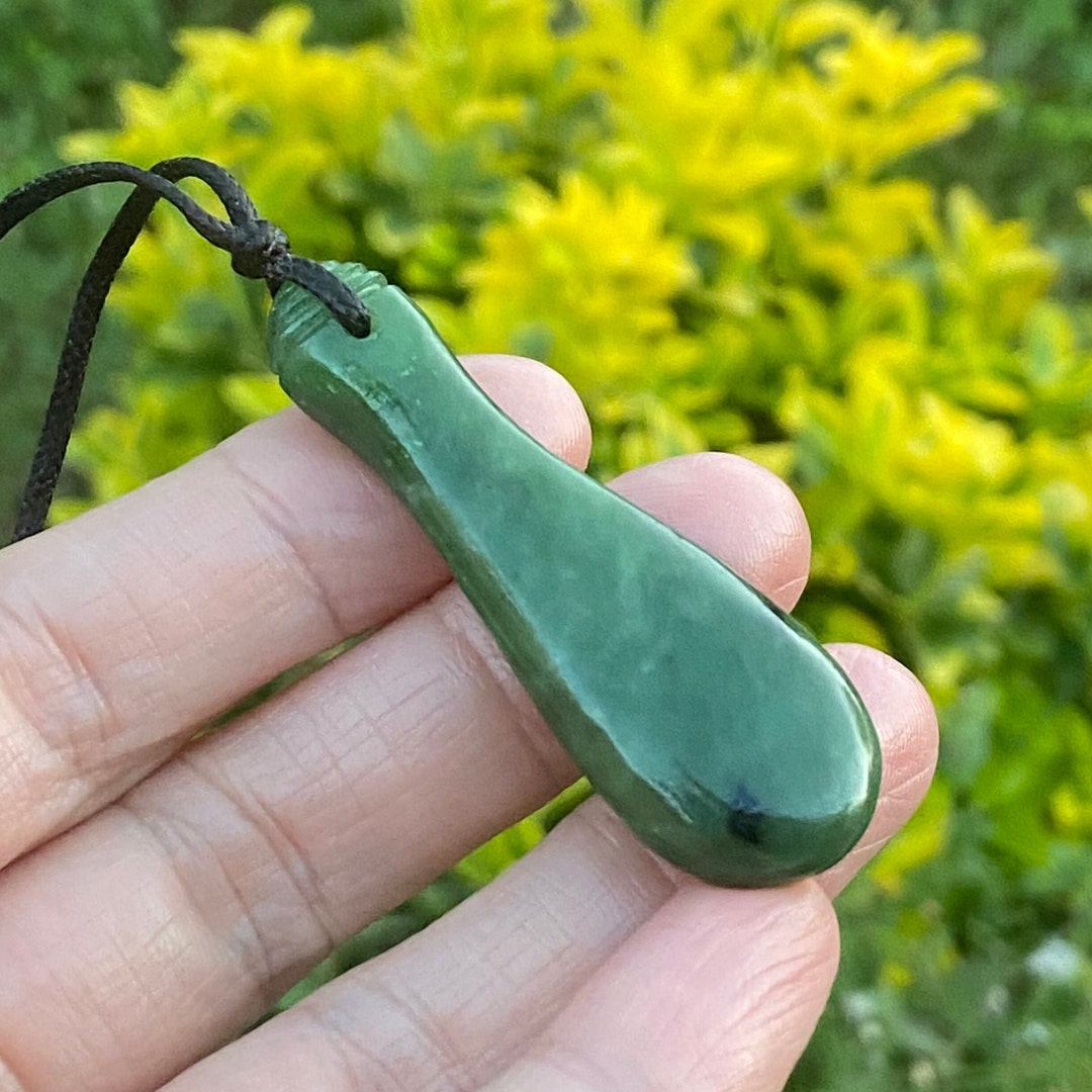Mere Patu War Club Pendant / Necklace in Canadian Nephrite Jade 56mm ...