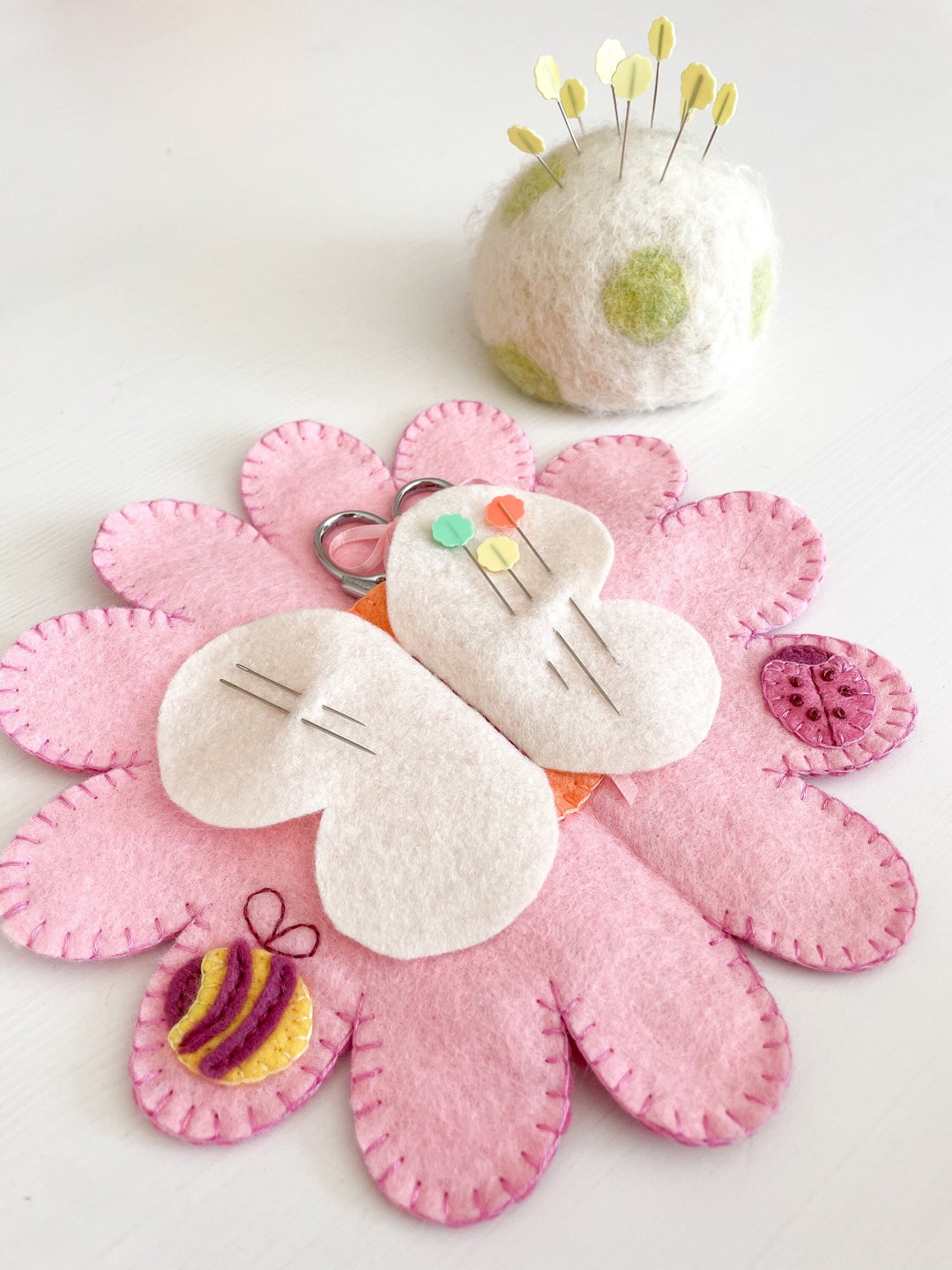 Flower Needle Book Pattern • Felt Craft & Sewing Pattern - Etsy Australia