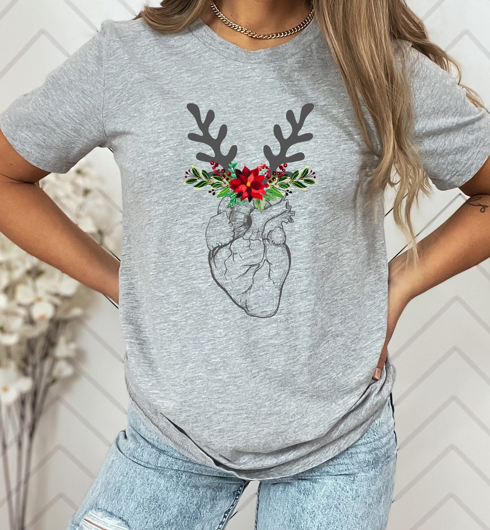 Christmas Nurse Shirt Heart Anatomy Shirt Reindeer Heart Tee - Etsy