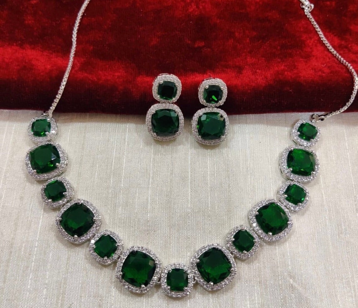 Emerald Green Necklace Set - Etsy