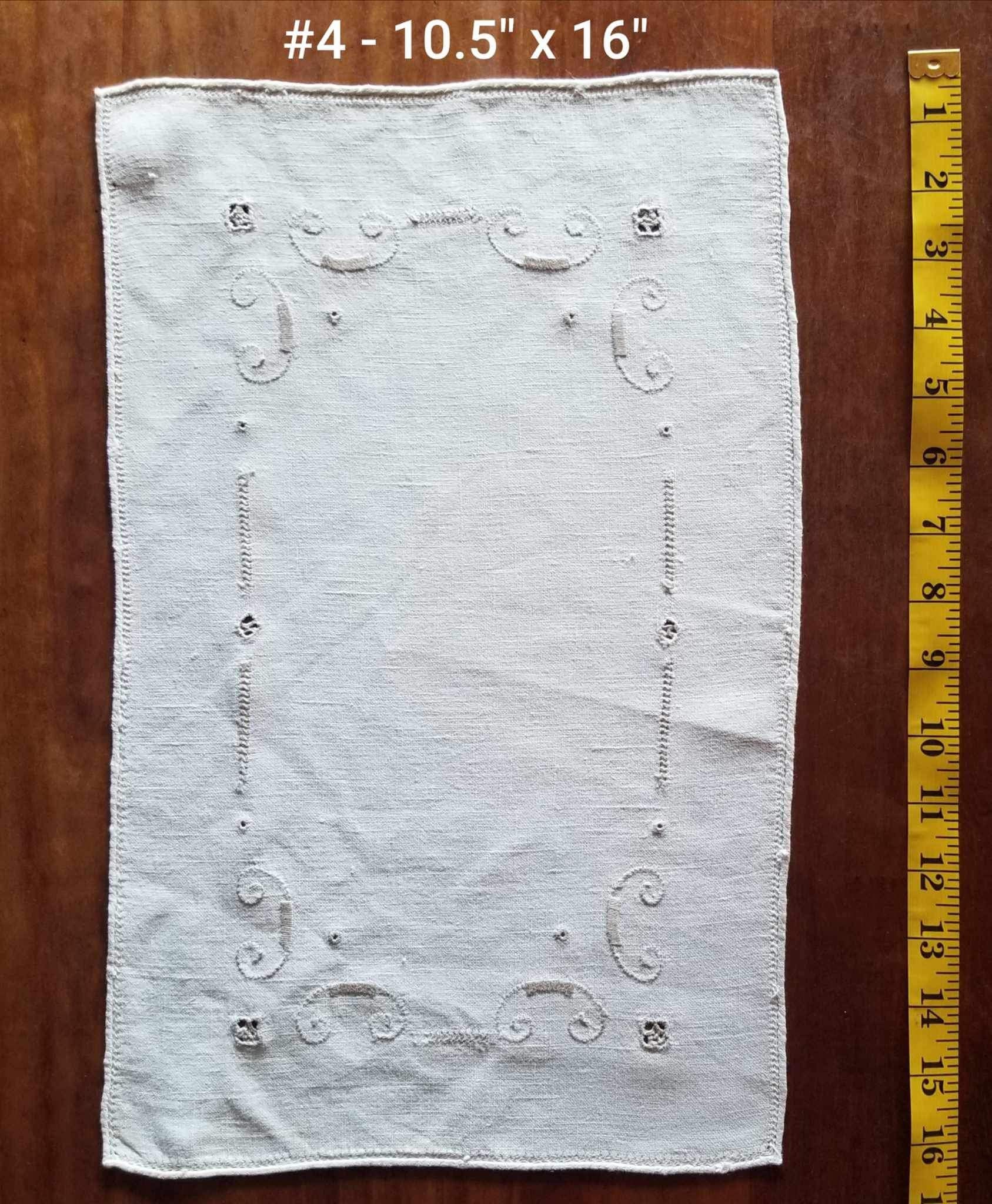 Vintage Hand Embroidered Table Linen/doilies - Etsy