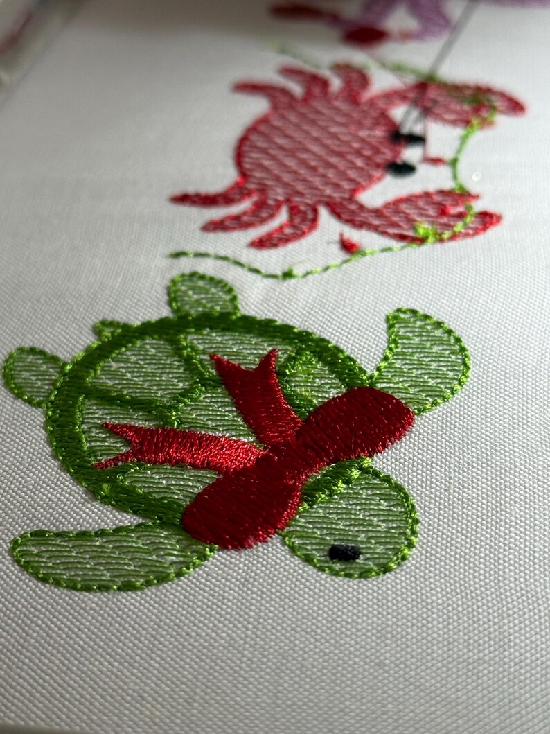 Sea Animal Christmas Trio Embroidery Design BUNDLE - Crab, Octopus, and ...