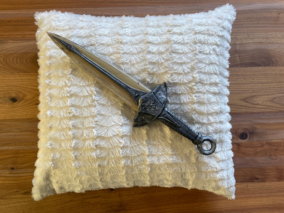 Skyrim Inspired Dragonbone Dagger / Dolch Cosplay High Quality and ...