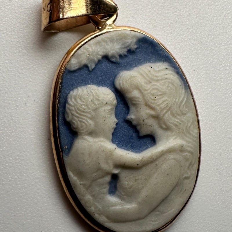 Maternity Pendant Gold - Etsy