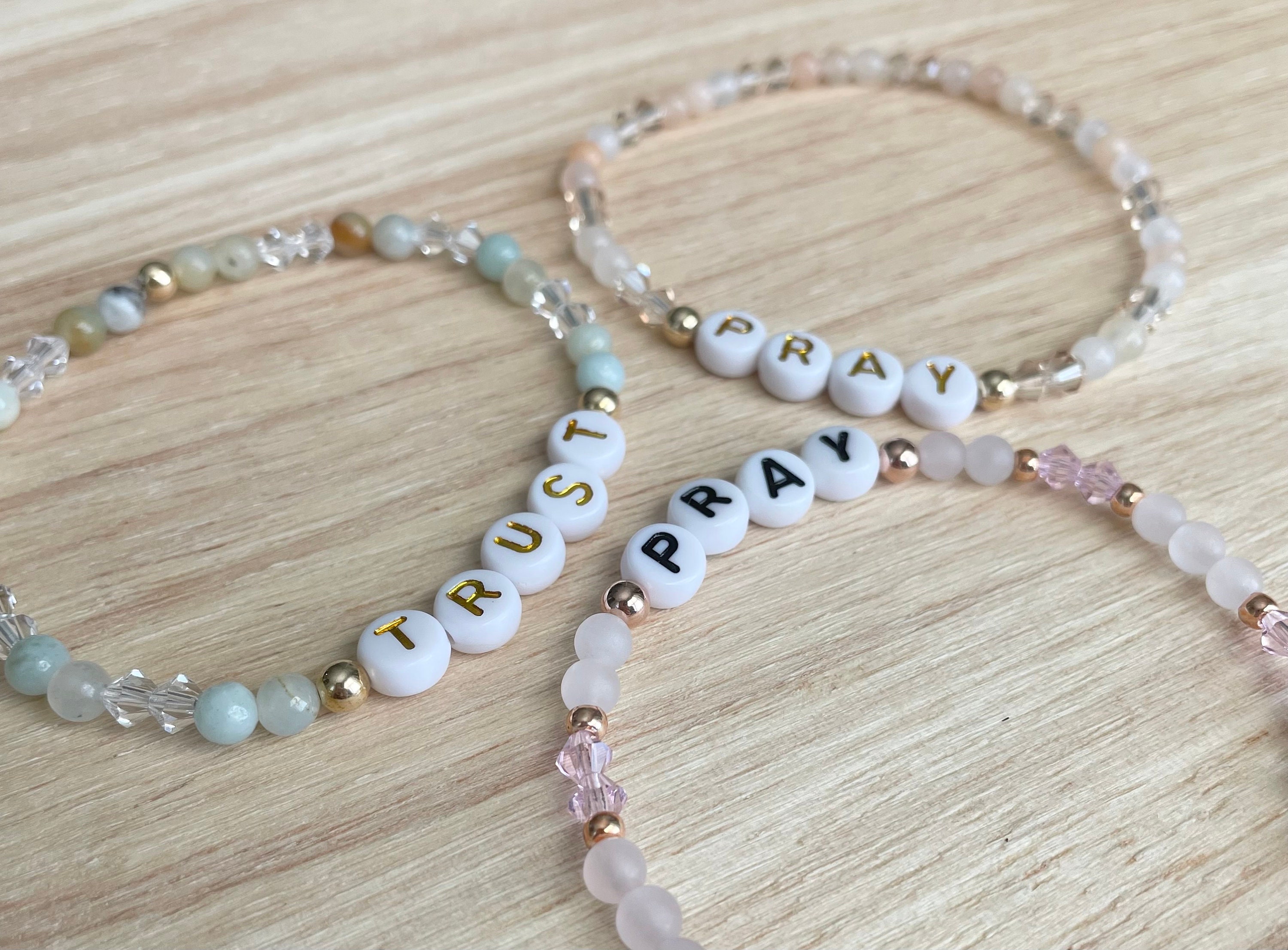 Beaded Pray Trust Bracelet, Gold Letter Faith Bracelets, Dainty Stretch ...