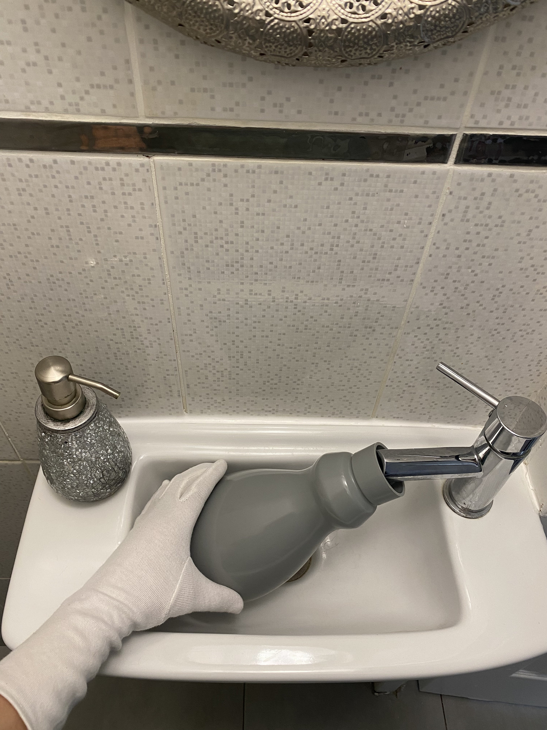 Bouteille pour ablutions, bottle istinja, wudu, ergonomique crée ...