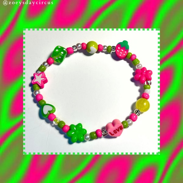 Dandy World Cosmo Bracelet - Etsy
