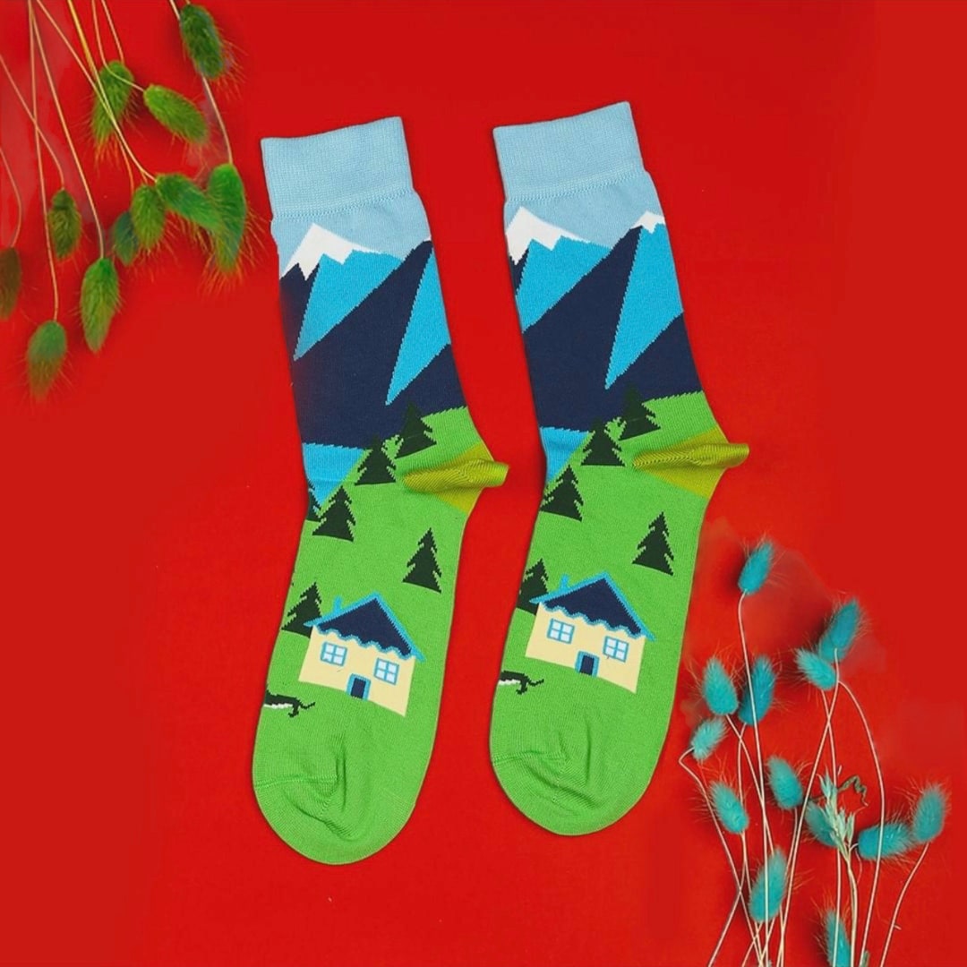 Men Chalet House Socks / Novelty Socks / Funky Socks / Colourful Socks ...