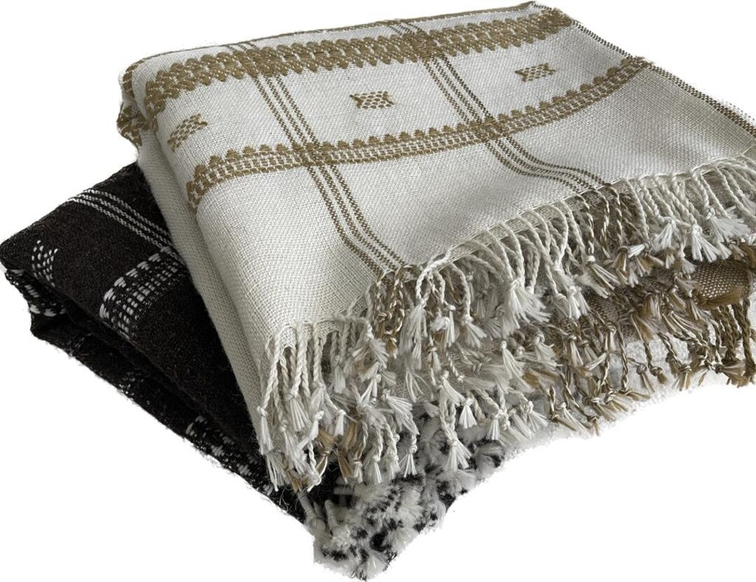 Cream Indian Bhujodi Handmade Wool Throw Rustic Farmhouse Blanket ...