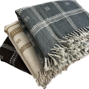 Cream Indian Bhujodi Handmade Wool Throw Rustic Farmhouse Blanket ...
