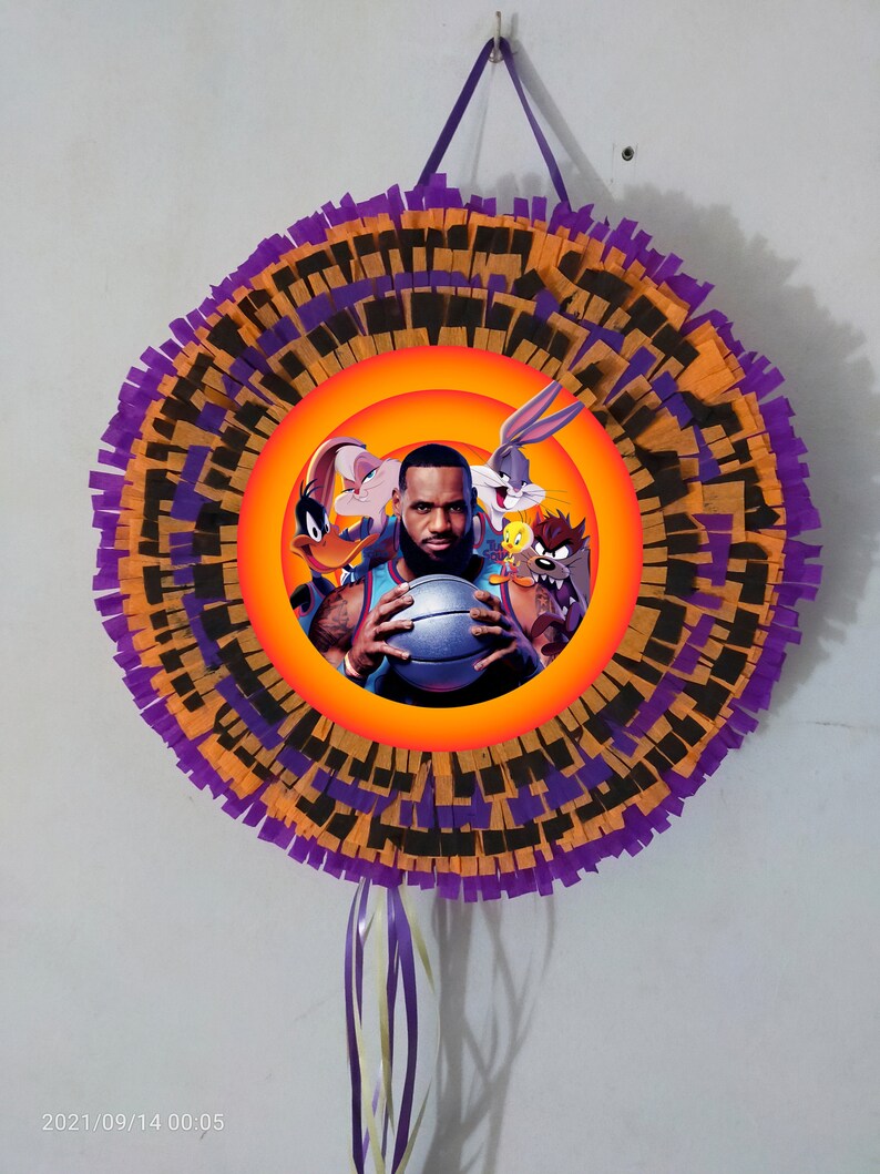 Piñata de cumpleaños Space Jam Birthday Bugs Bunny Party pinata - Etsy ...