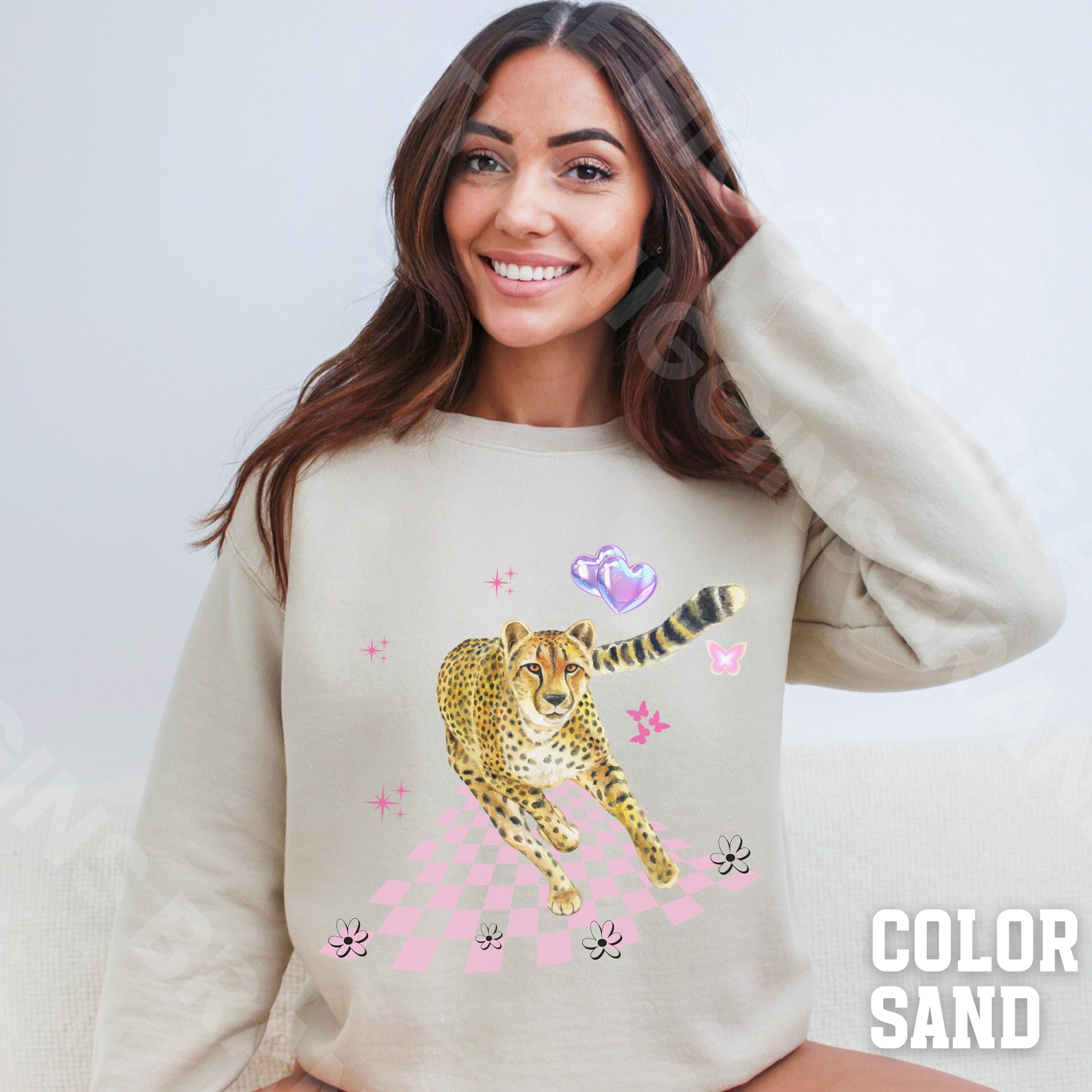 Aesthetic Cheetah Sweater, Wildlife Lover Gift, Retro Top, Vintage ...